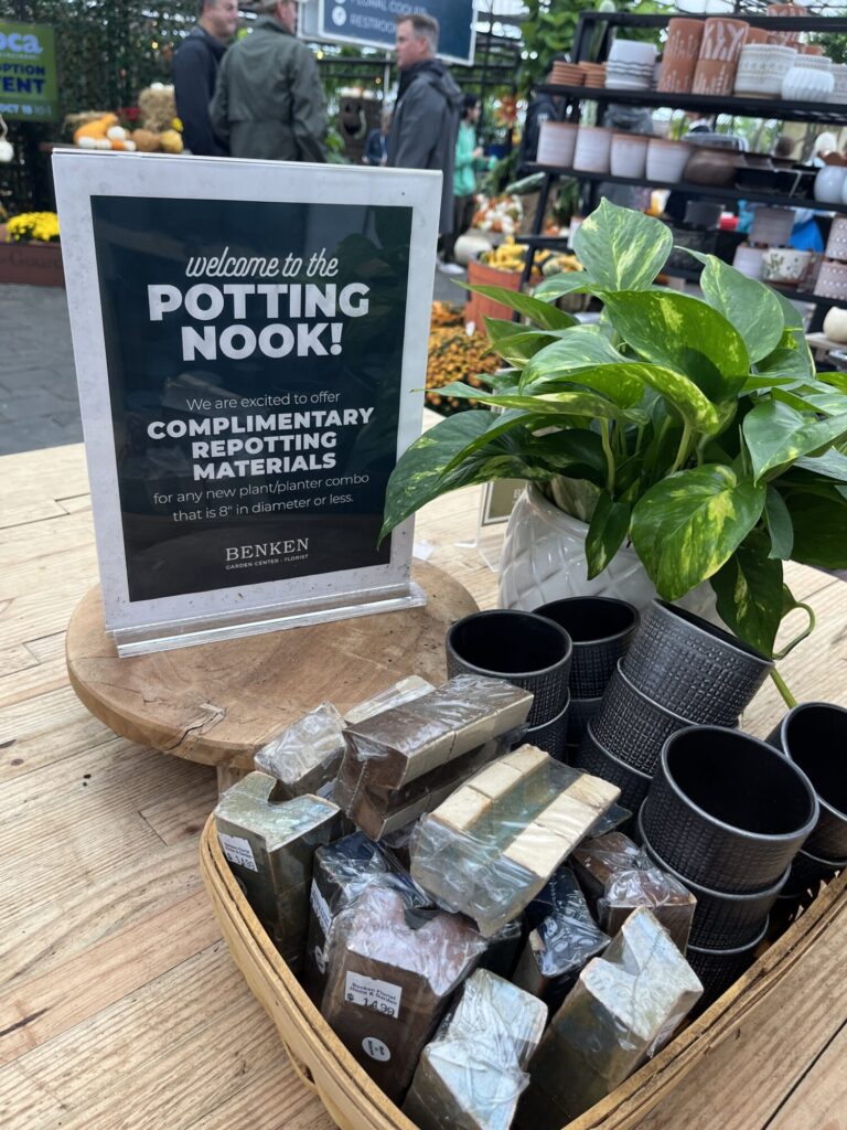 Signage - Lawn & Garden Retailer