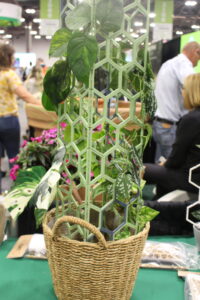 Modular Trellis System - Lawn & Garden Retailer